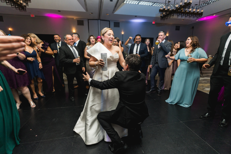 Wedding Reception Vs. Ceremony – What's The Difference?